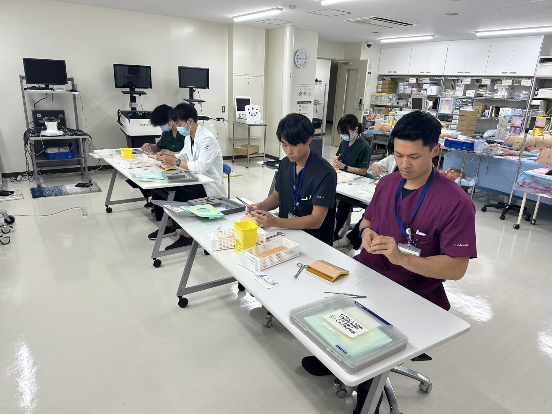 クリニカル・クラークシップ縫合実習 - 徳島大学 医療教育開発センター